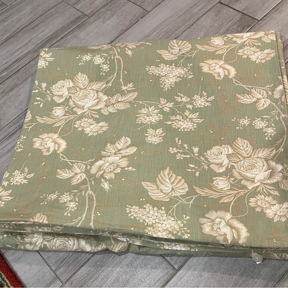 Restoration Hardware | Bedding | Restoration Hardware Green Floral ...
